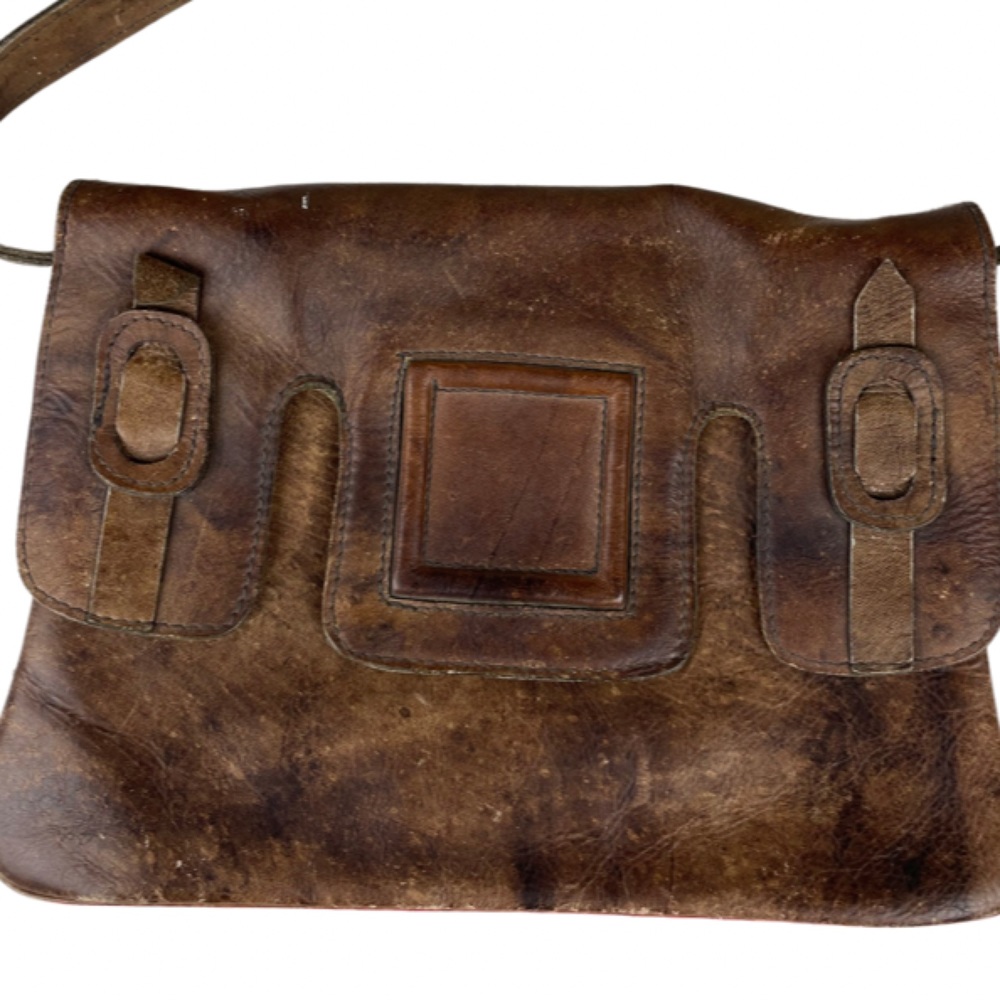 1960’s Vintage Brazilian Leather Shoulder Bag | 8”X11” - Gem